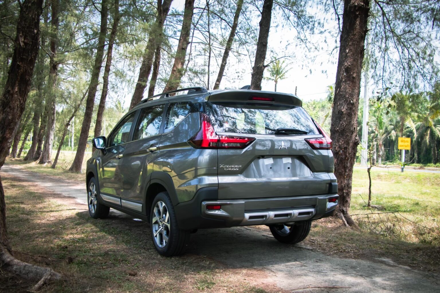 XPANDER Cross - มิตซู ชูเกียรติยนต์กระบี่